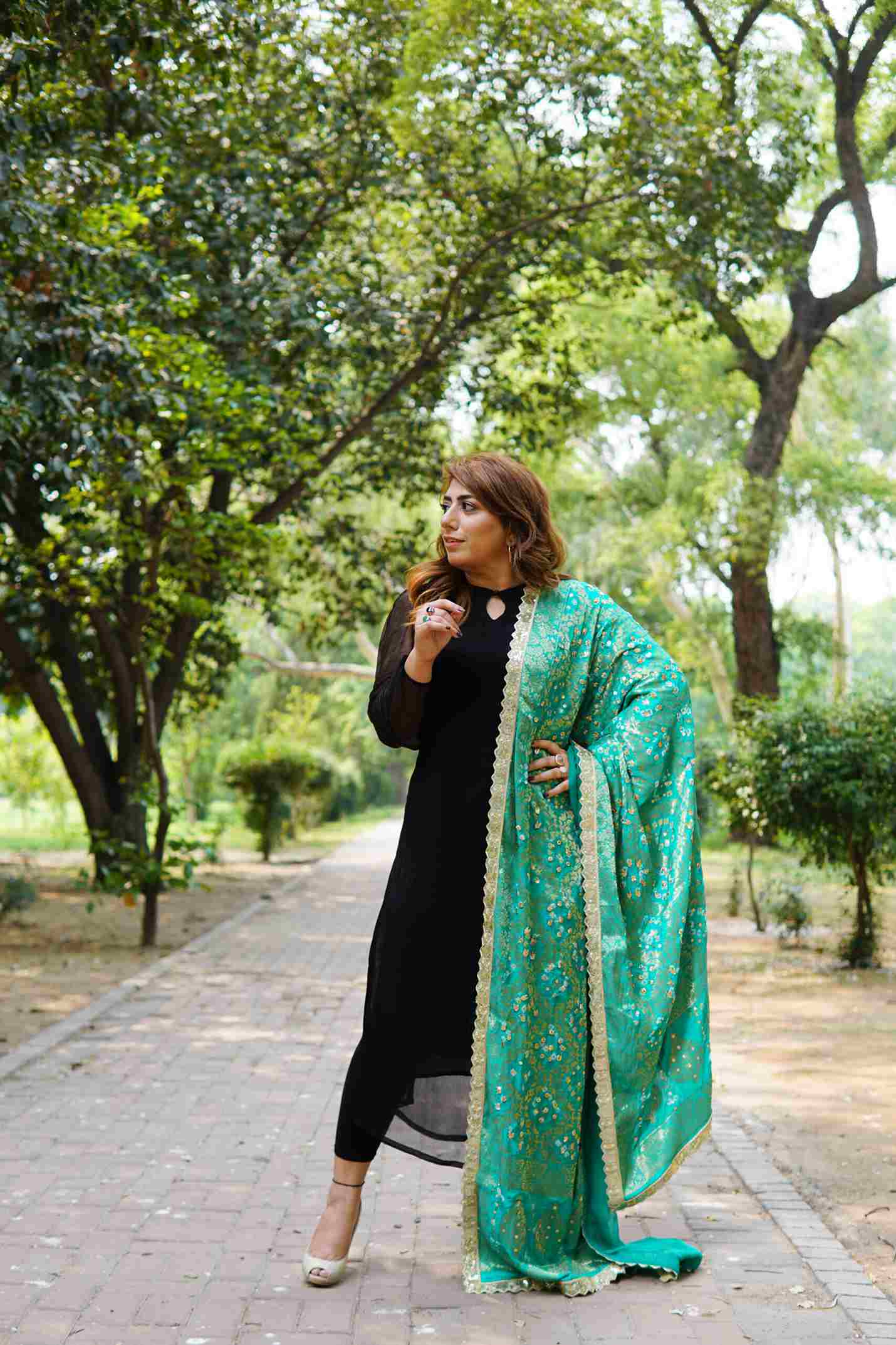 Best Ladies Clothing Brand in Lahore | TAAN